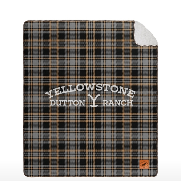 Yellowstone | Bedding | Yellowstone Silk Touch Sherpa Reverse Throw 6 X ...